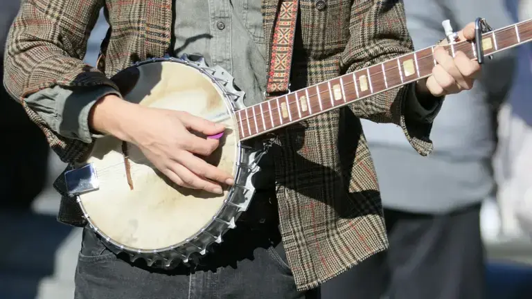 The Banjo Chronicles: Finding you Perfect Instrument | Equipboard