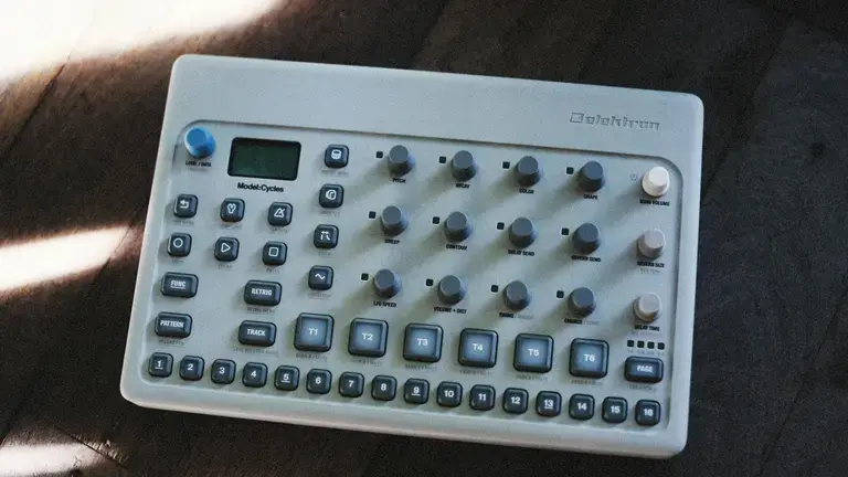 6 Best Grooveboxes 2026: Complete Buyer's Guide & Reviews | Equipboard