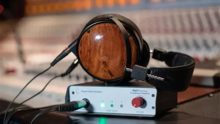 Top 7 Headphone Amplifiers: From Budget to Premium In 2026 | Equipboard