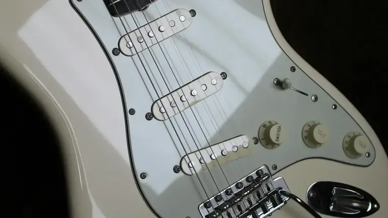 Ultimate Single Coil Pickup Guide: Blues, Rock and Beyond 2026 | Equipboard
