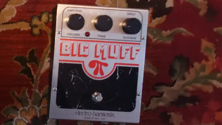 The Best Big Muff Style Pedals: Complete 2026 Guide to Top 10 Picks ...