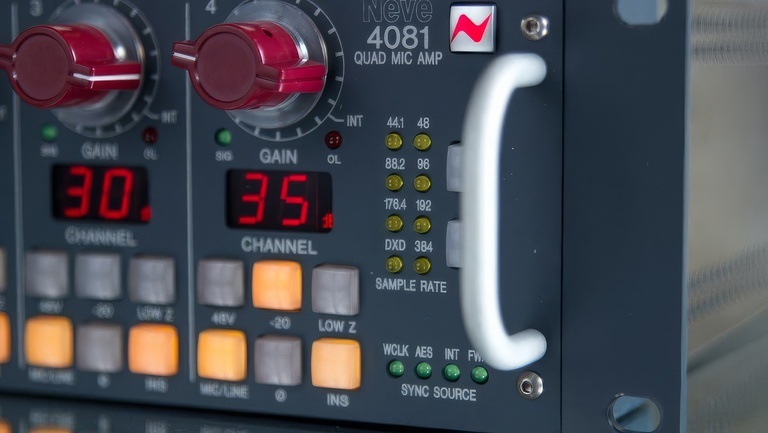 The Ultimate Mic Preamp Guide: Comparing Top Models of 2025 | Equipboard