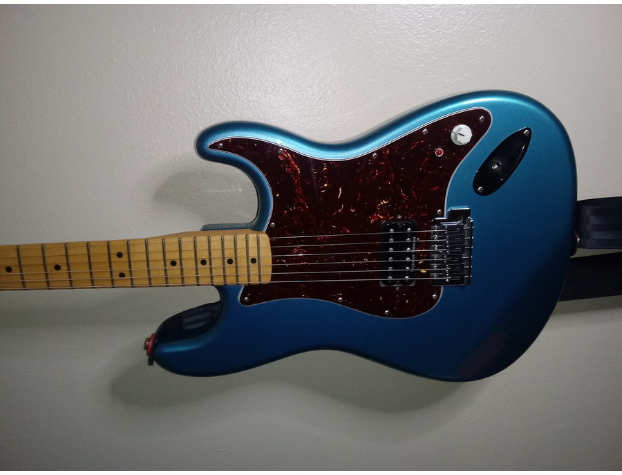 Fender Custom Shop Stratocaster - What To Know & Where To Buy | Equipboard