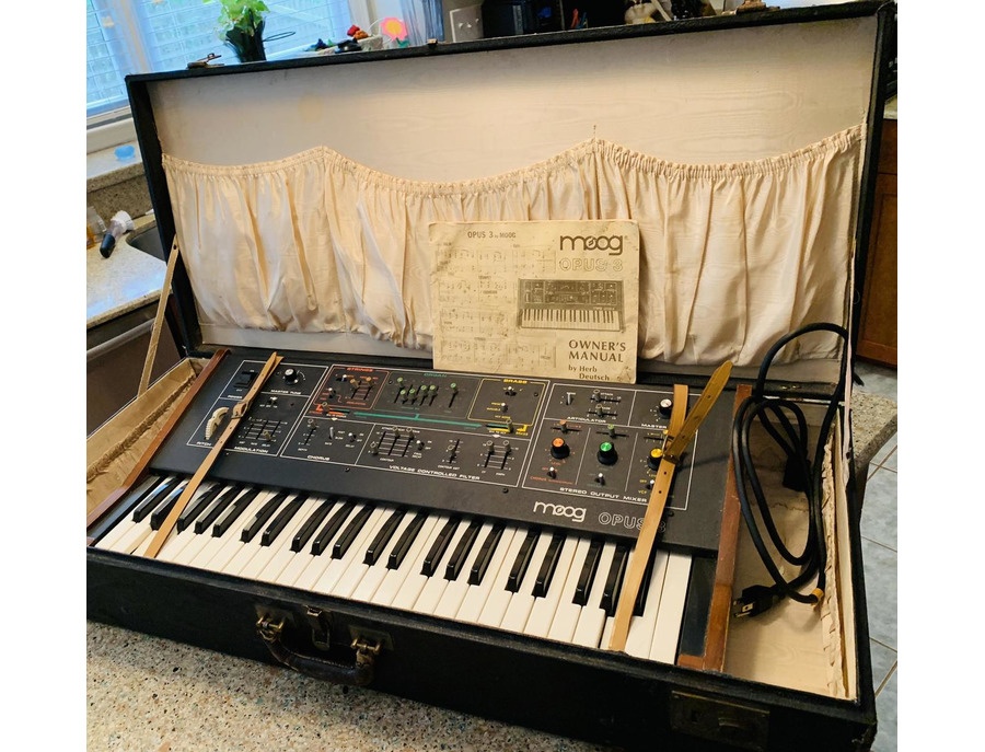 Moog Opus 3 - What To Know & Where To Buy | Equipboard