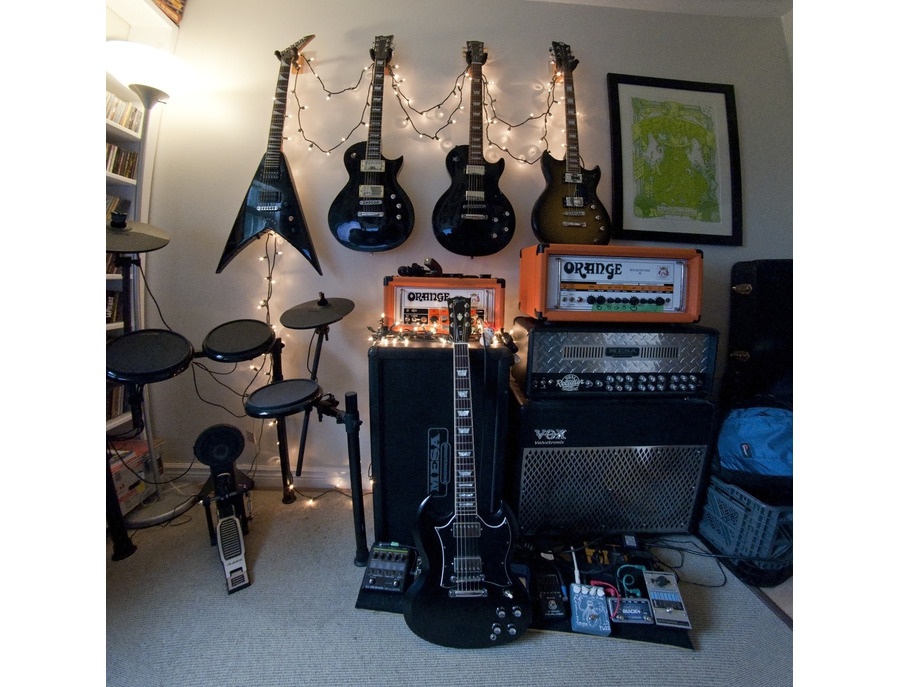 LTD EC-400AT - What To Know & Where To Buy | Equipboard