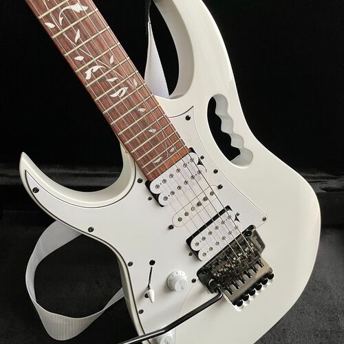 Ibanez JEM-JR - What To Know & Where To Buy | Equipboard