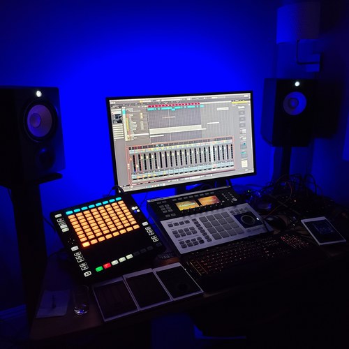 Yamaha HS7 - What To Know & Where To Buy | Equipboard