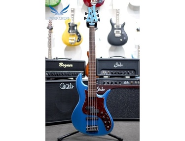 F Bass Electric Basses | Equipboard