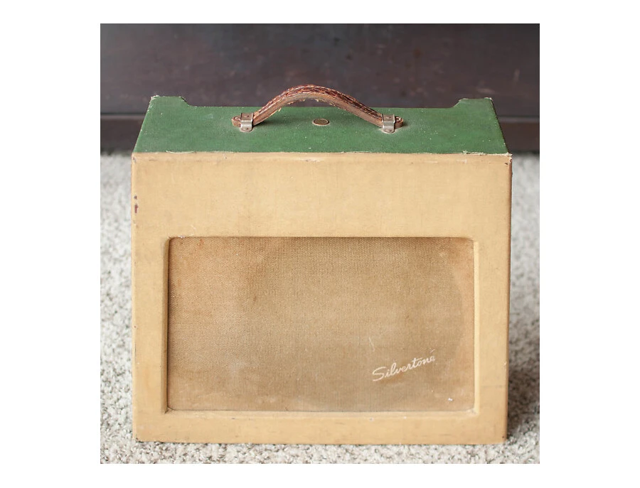 Silvertone Model 1342 12-Watt 1x12 Guitar Combo - What To Know & Where ...