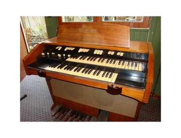 Hammond M-100 Organ - ranked #46 in Organs | Equipboard