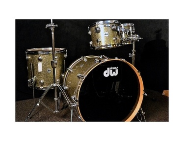 DW Collector Series Custom Drum Set - ranked #40 in Drum Sets | Equipboard