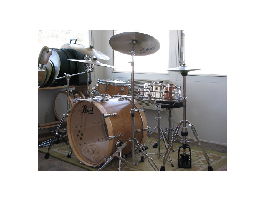 Pearl Professional DLX Series - What To Know & Where To Buy | Equipboard