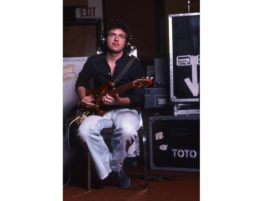 Moon Guitars Japan Steve Lukather Custom Model - What To Know & Where ...