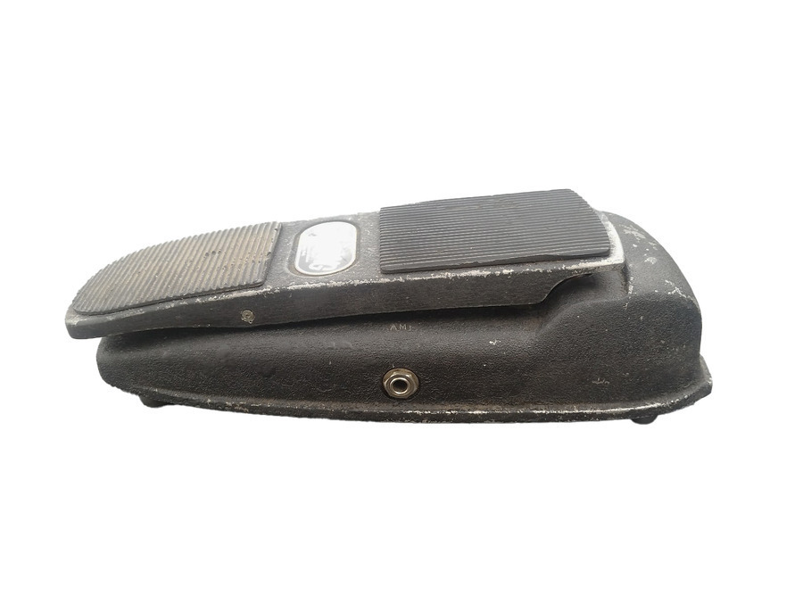 Maestro Boomerang BG-1 Wah Pedal - What To Know & Where To Buy | Equipboard