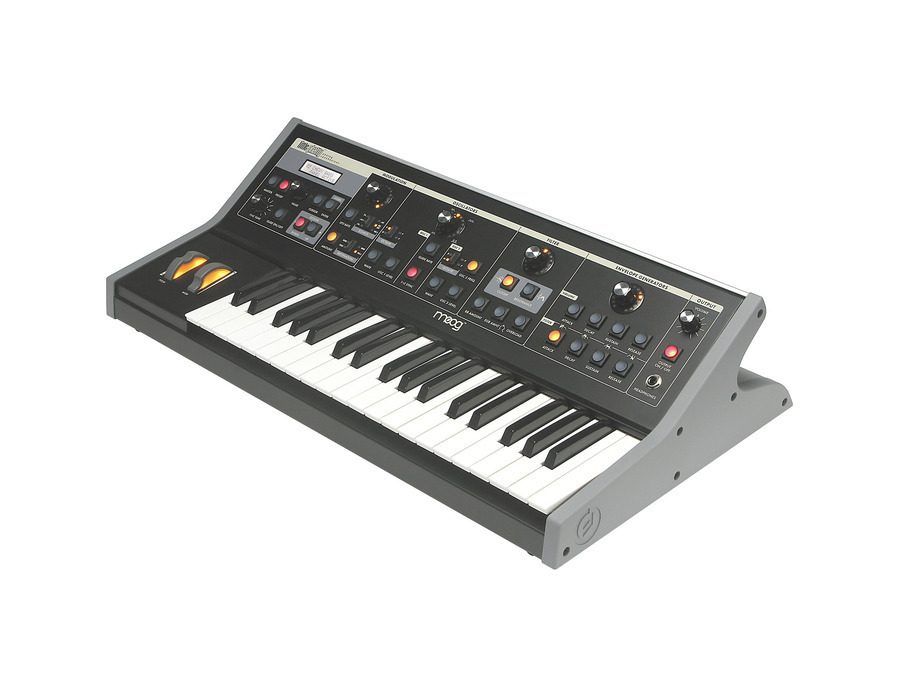 Moog Little Phatty Monophonic Analog Synthesizer - What To Know & Where ...