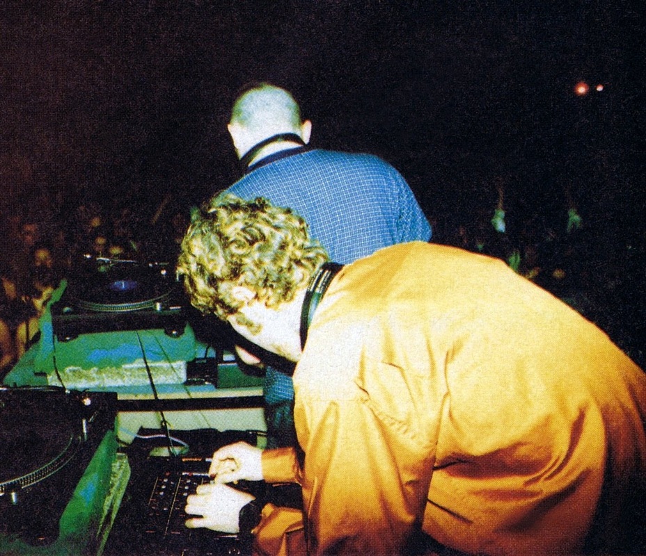 Daft Punk's DJ Setup | Equipboard