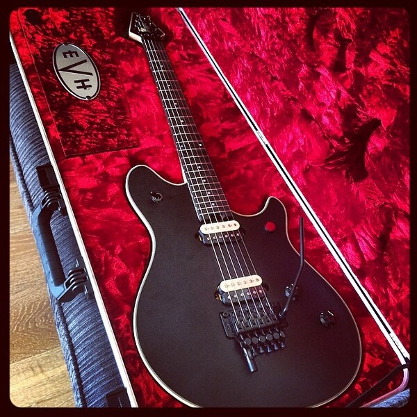11 Best Signature Guitars: Iconic Models You Can Actually Play in 2026 ...