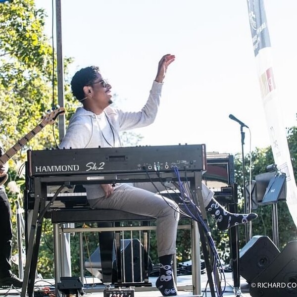 Hammond SK2 Organ - What To Know & Where To Buy | Equipboard