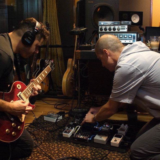 Tarek Jafar, The Blue Stones Singer & Guitarist Gear | Equipboard