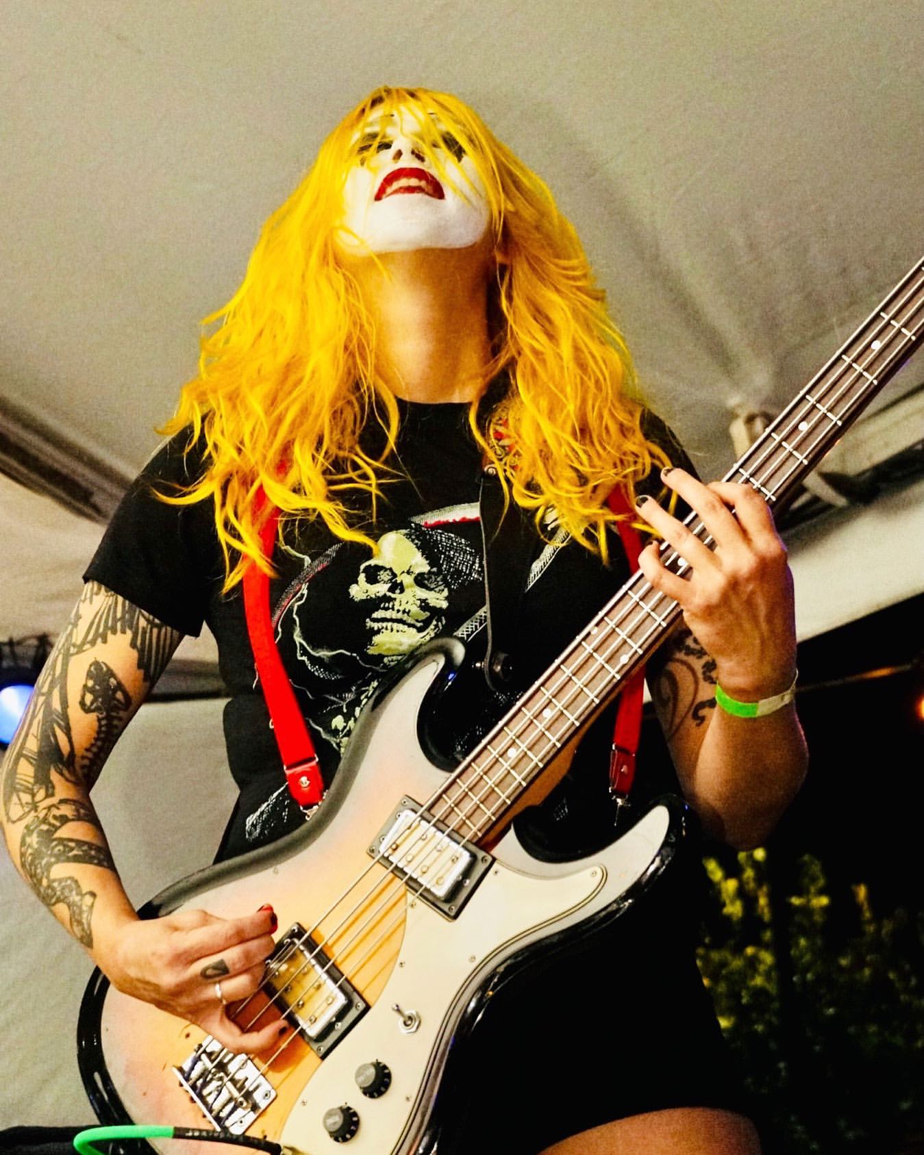 Nikki Pickle's Bass Guitars | Equipboard