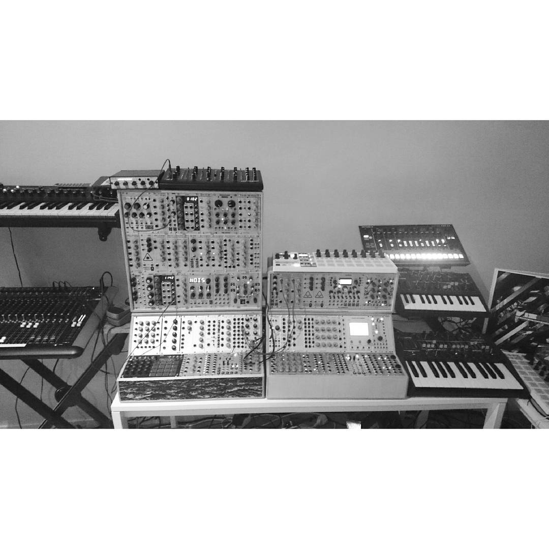 Noisia's Studio Equipment | Equipboard