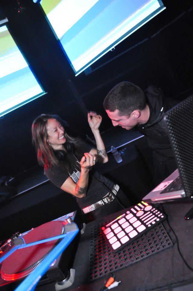 Ana Sia | Equipboard