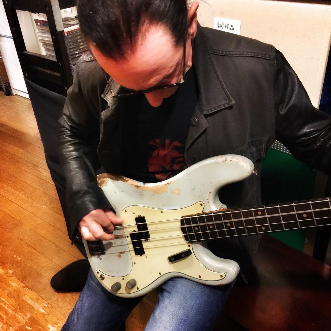 Geddy Lee's Bass Guitars | Equipboard