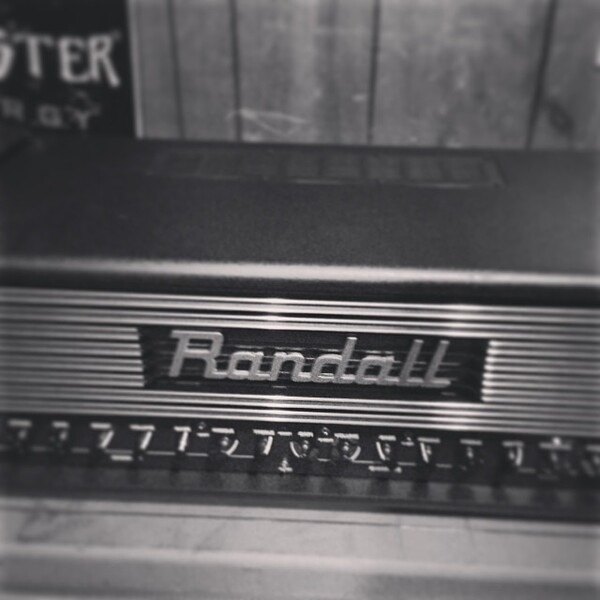 Randall Warhead 2CH 300 Watt Amp Head - What To Know & Where To Buy ...