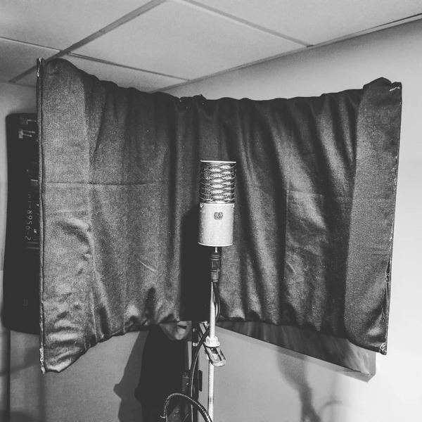 Aston Origin Microphone - What To Know & Where To Buy | Equipboard