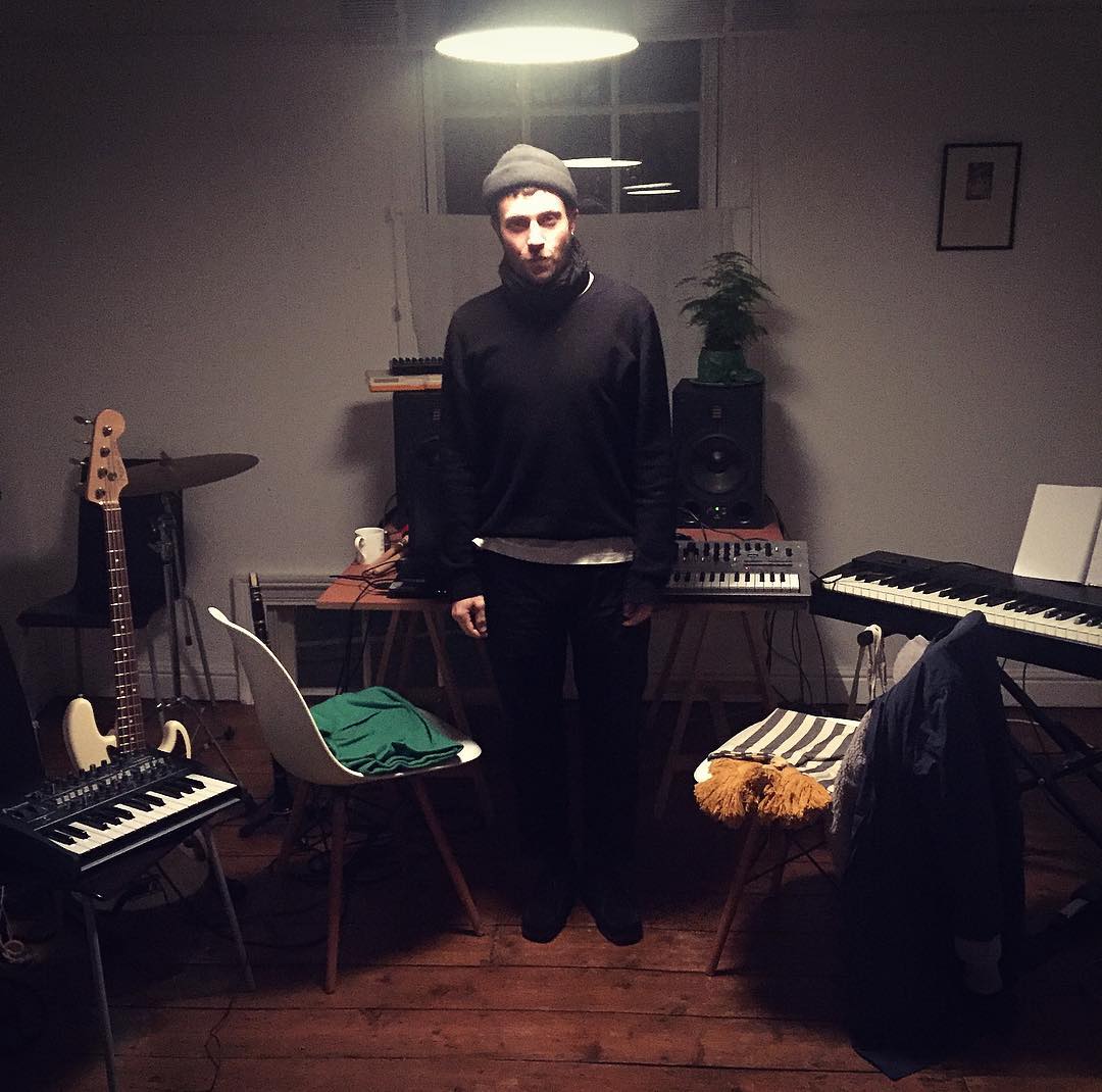 Orlando Weeks, The Maccabees Singer & Guitarist Gear | Equipboard
