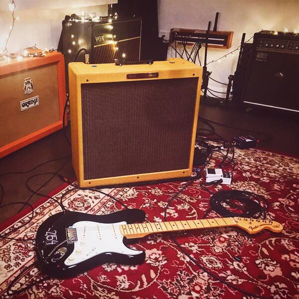 Fender The Edge Signature Stratocaster - What To Know & Where To Buy ...