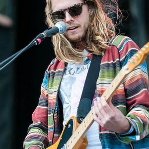 Andrew Wessen, Grouplove Guitarist Gear | Equipboard