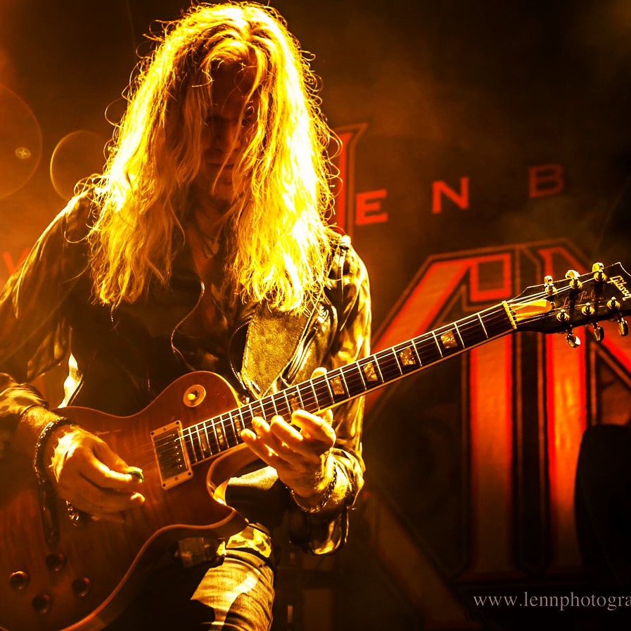 Adrian Vandenberg | Equipboard®